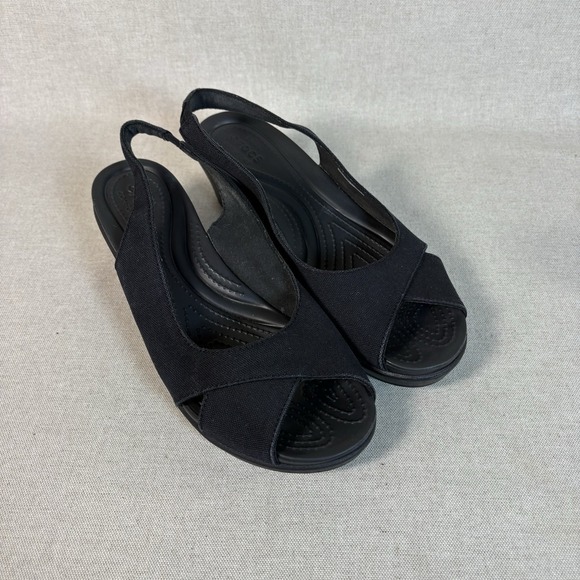CROCS | Shoes | Crocs Leigh Ann Canvas Sandals Womens 8 Black Slingback ...